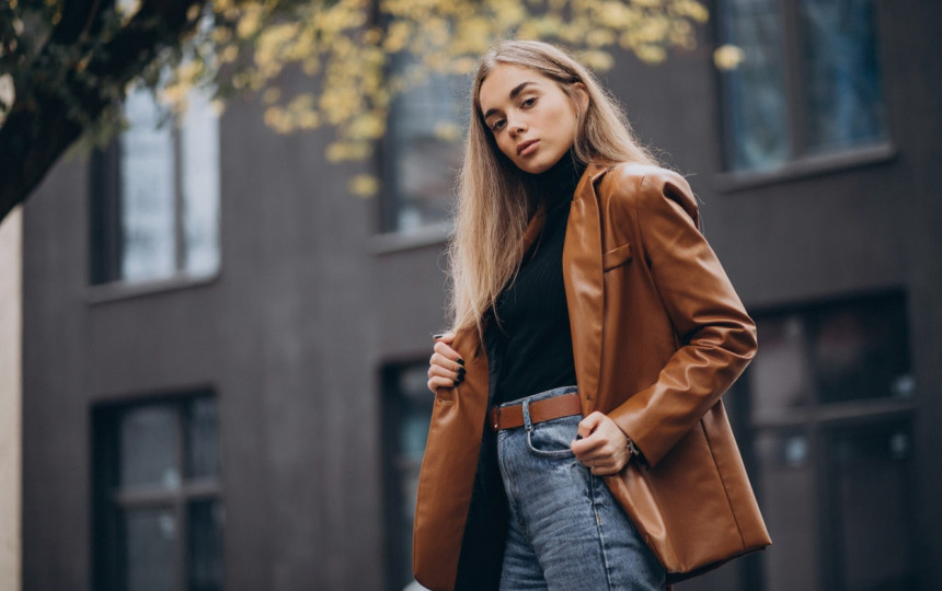 Šio sezono džinsų ABC: 10 stiliaus taisyklių, kaip stilingai dėvėti ...